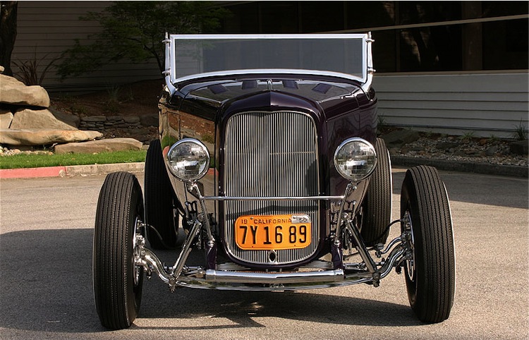 Joe Nitti's 1932 Ford - Kustomrama