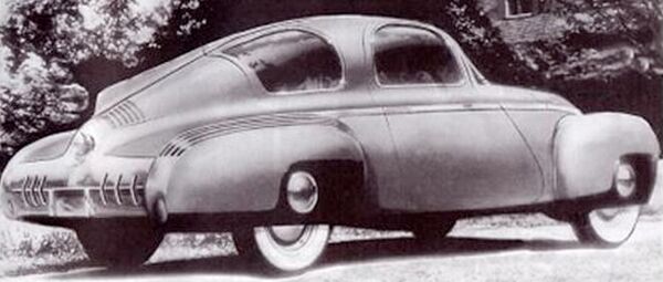 The Tucker Torpedo - Kustomrama