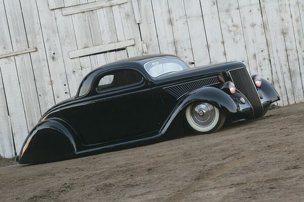 kirk-hammett-s-1936-ford-kustomrama